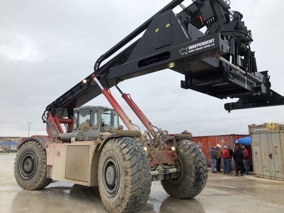 RTCH RT250 Commercial Line - IRTC - Rough Terrain Container Handler Center